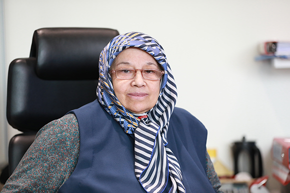 canan bayraktar - uludağ sözlük