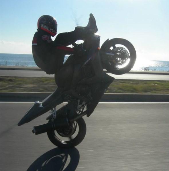 tek teker arif #1578010 - uludağ sözlük galeri