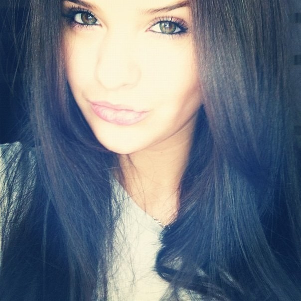 alice kharcheva #1018464 - uludağ sözlük galeri