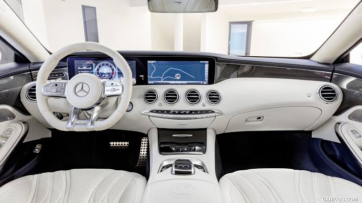 en estetik otomobil kokpiti - uludağ sözlük